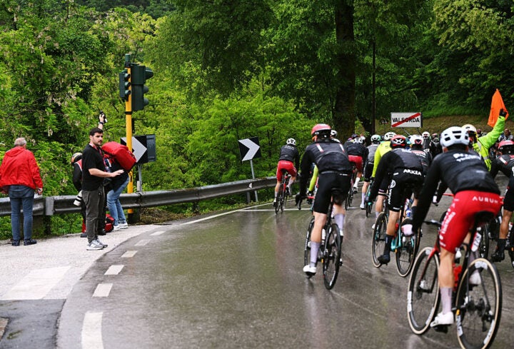 Giro Rider Martinelli Sees Miracle Escape After Fall into Ravine