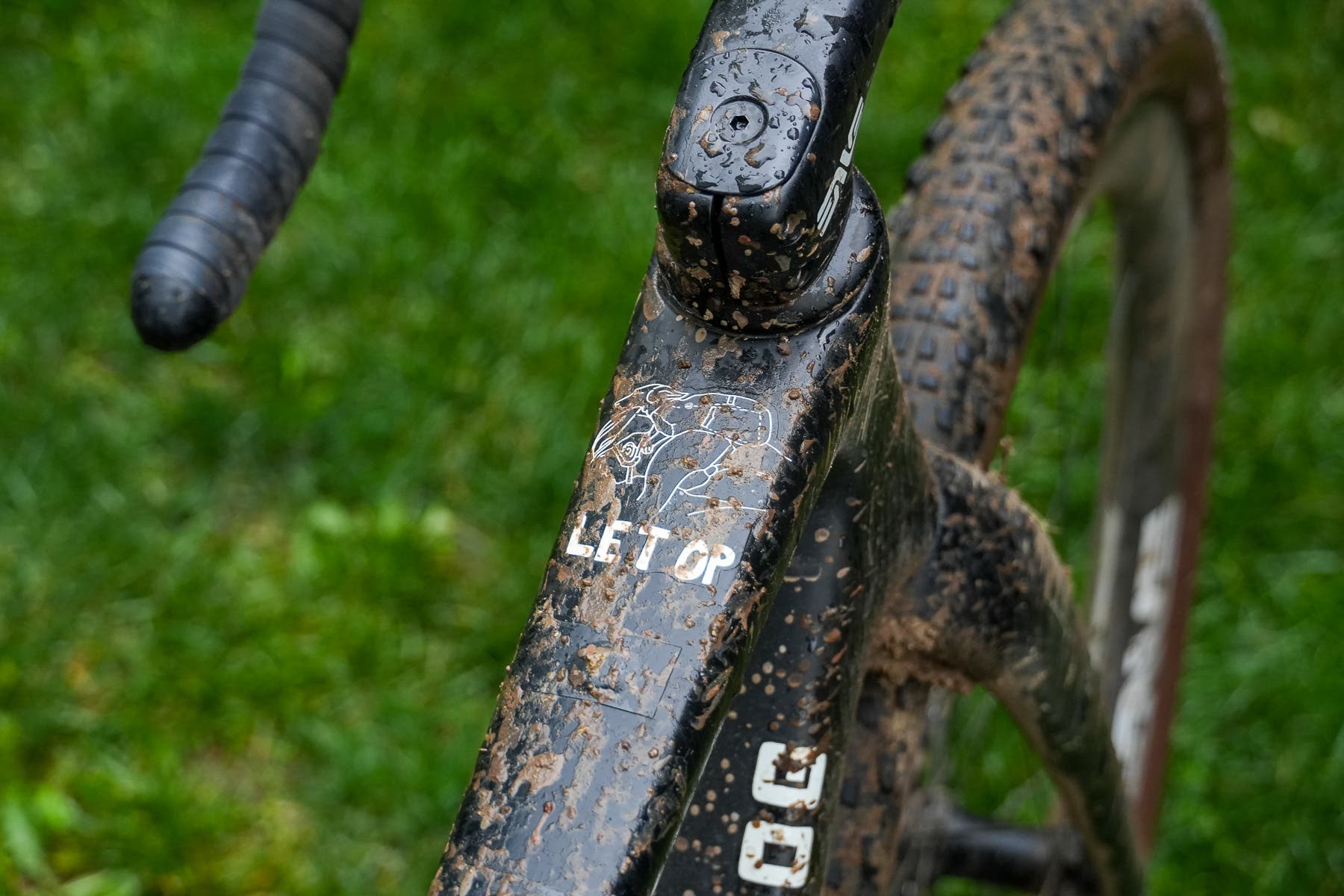 Gallery: The Best Pro Gravel Bikes from Unbound Gravel 2025
