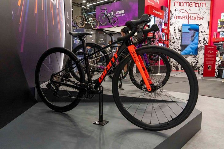 The Giant Seek Kids' Bike is the Coolest Thing at Eurobike 2025 - Velo