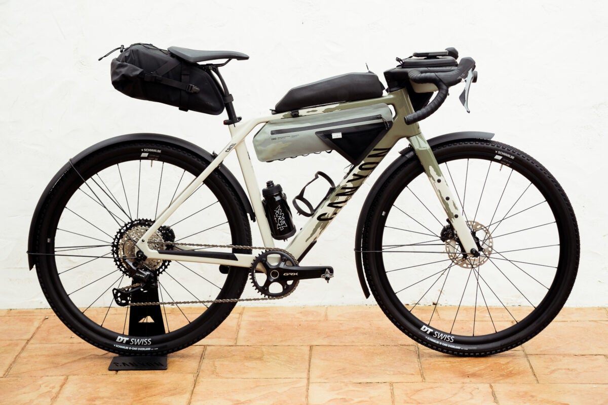 First Ride: The Canyon Grizl Gravel Bike Charges Integrated Lights Via ...