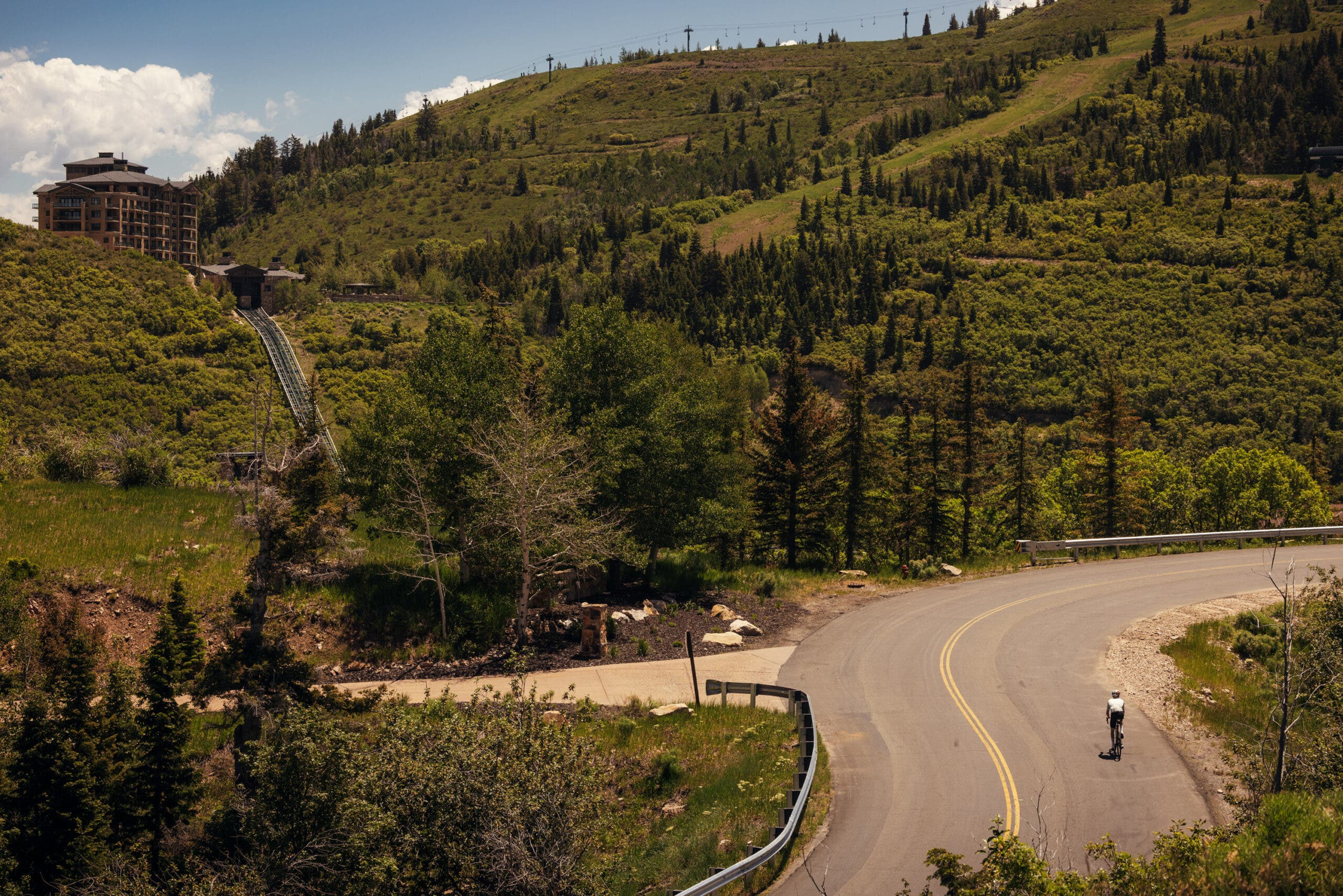 How a Pro Gravel Rider Chooses Race Tires