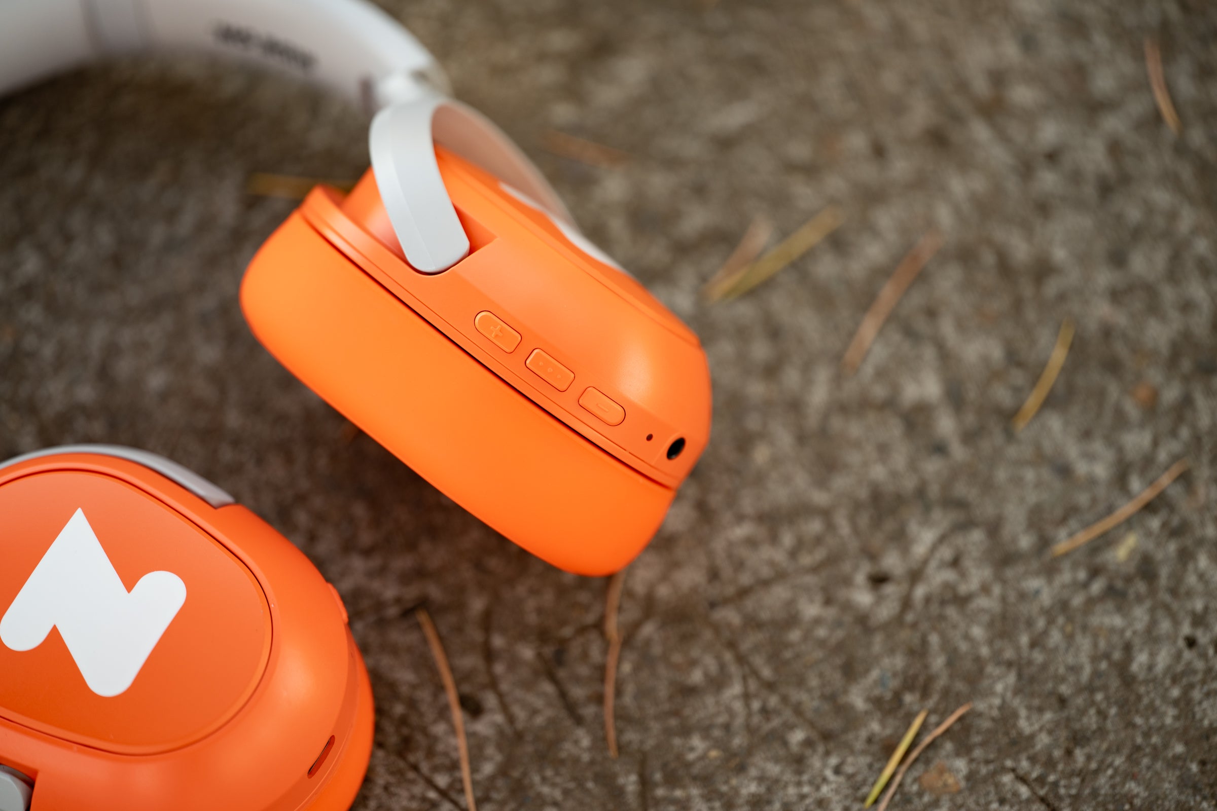 I Tried Zwift x RIPT Ultra Headphones and 'Unique' Is the Best Description