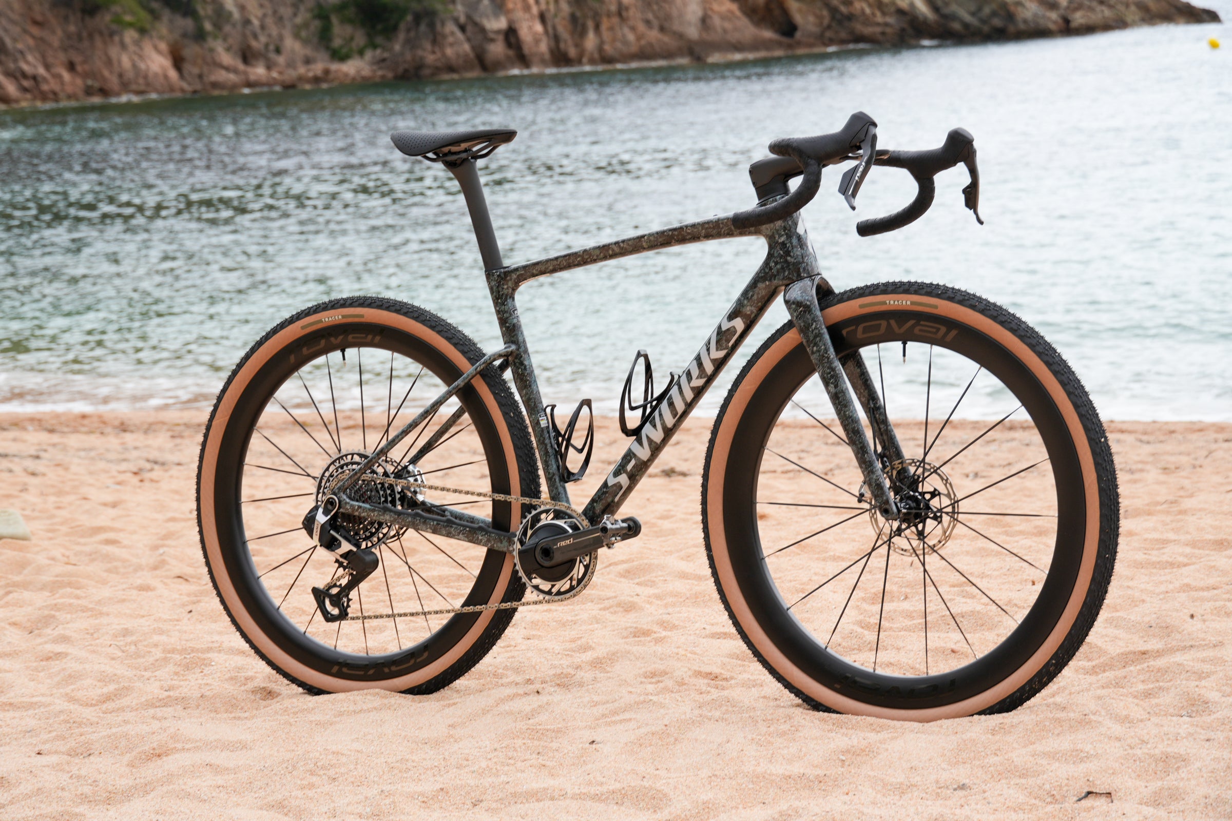 Review: The New Specialized Crux 5 Meets the Current Gravel Moment