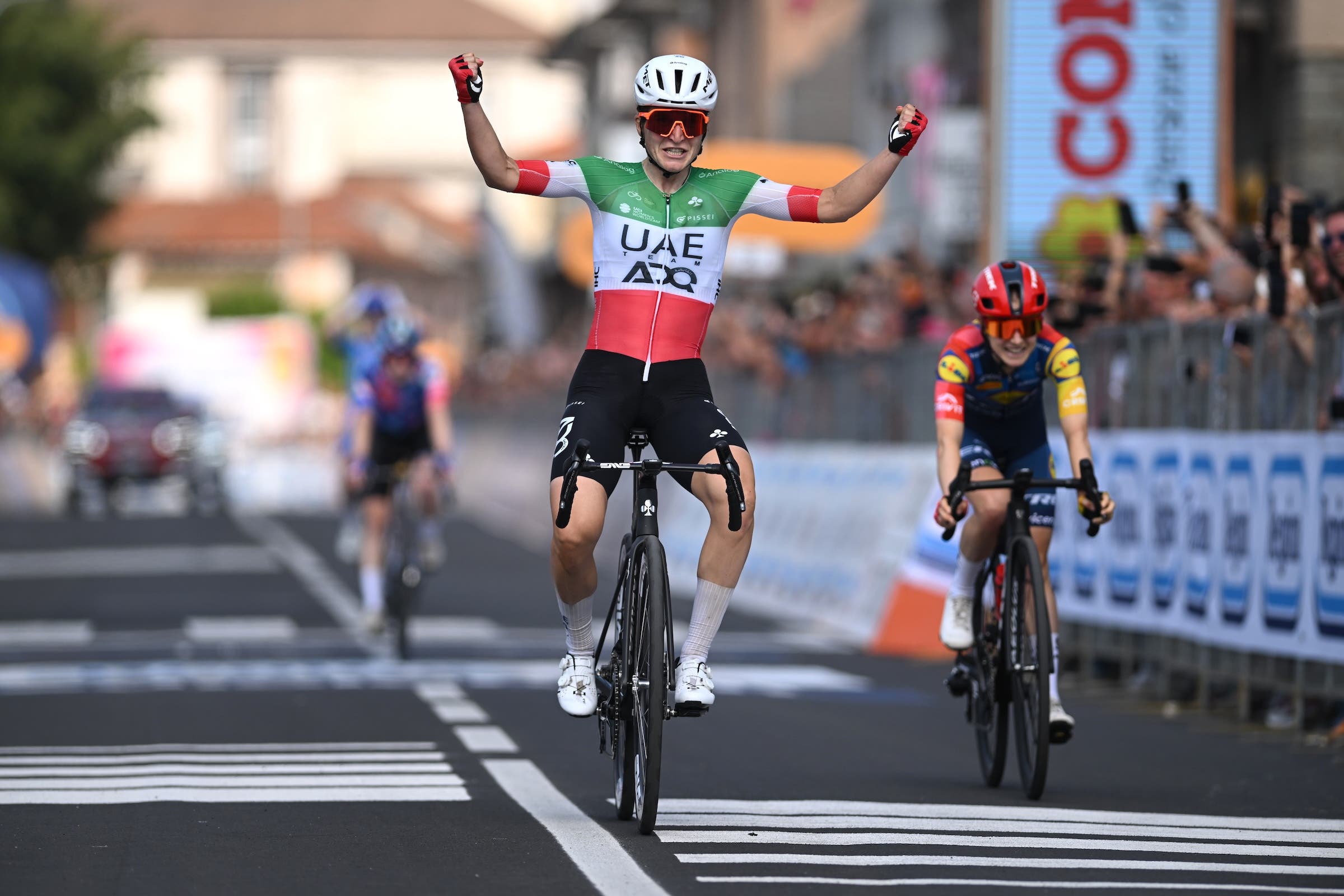 Giro d’Italia Women Stage 9: Vollering Overhauls Van Der Breggen